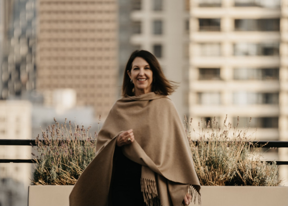 5 Ways to Layer for Fall! - Stylish Sandy