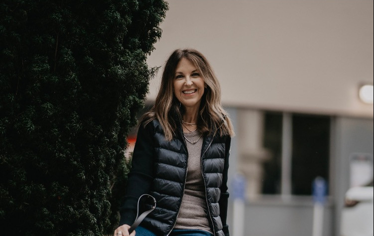 I Tried Colleen Rothschild Skincare - Here's My Review! - Stylish Sandy